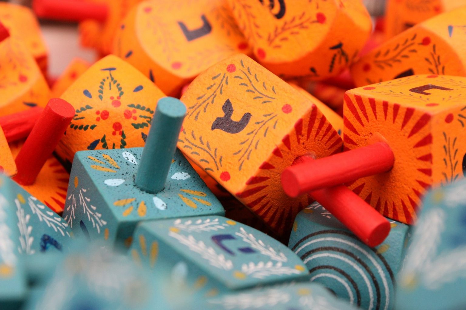 Best 5 Traditional Jewish Games - Vermont Republic