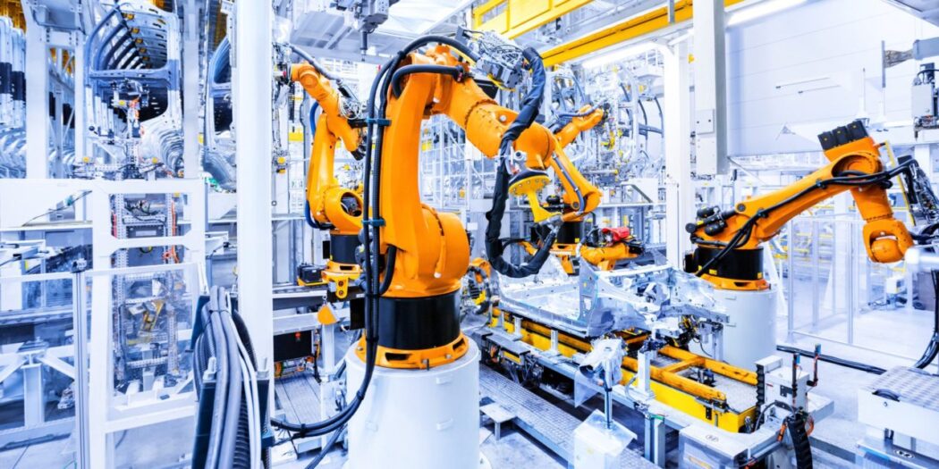 Industrial Robots - Differences Between Traditional and Collaborative ...