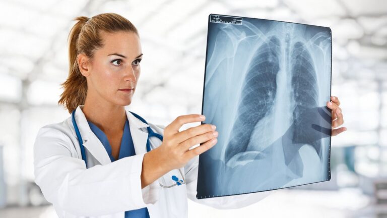 What is a Physiatrist and What do They Treat? - Vermont Republic